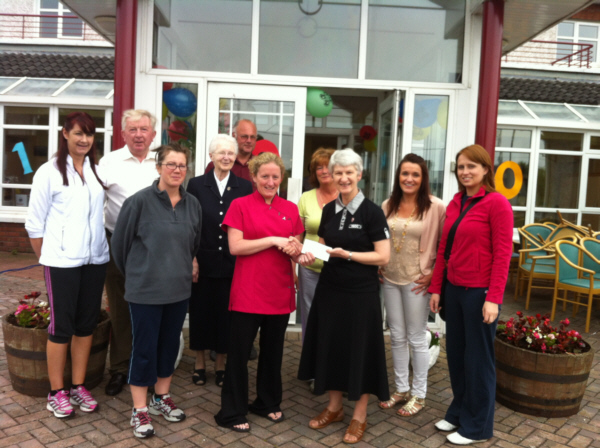Rushbrooke RC – Club News Cheque presentation – Cobh Edition